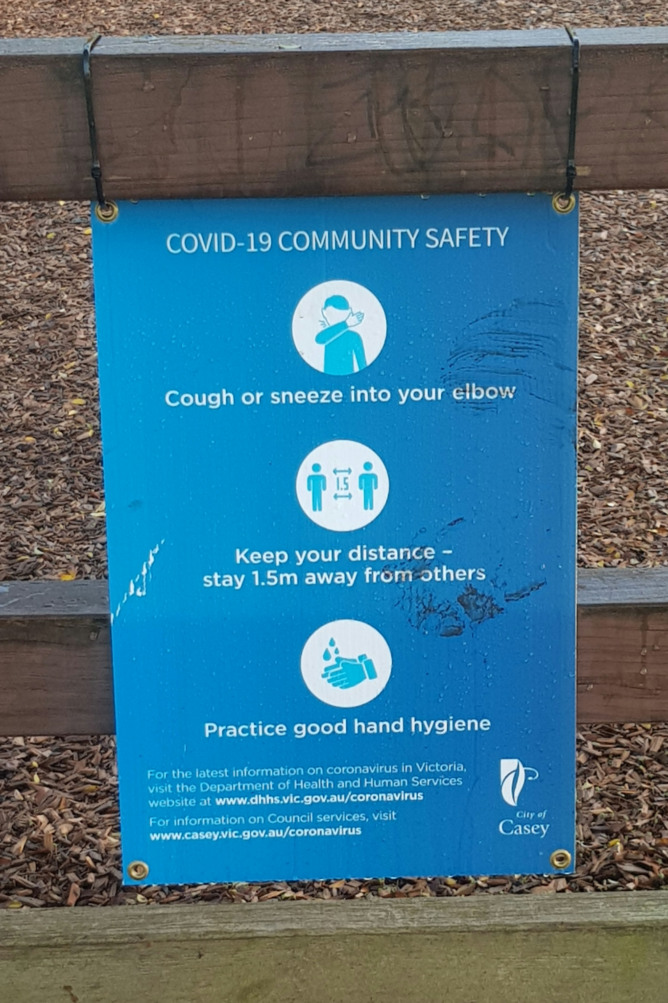 Licence vs License, and other US spelling words - Let's Eat Grammar